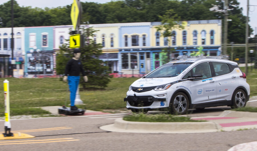 The 2021 SAE AutoDrive Challenge University Competition Gets Ahead With ...