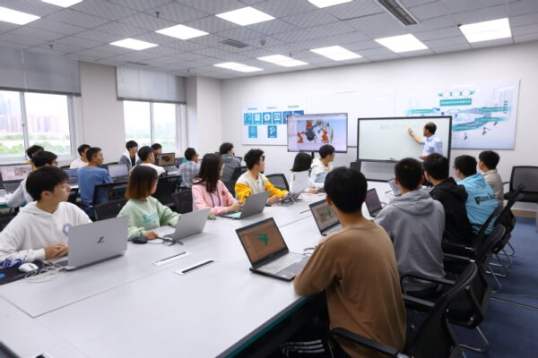 Siemens Empowers Vocational Education with SCETC in China - Academic ...