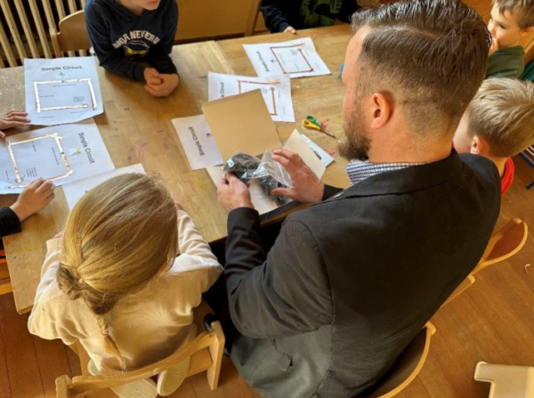 Kindergarten / Pre-School „Power Electronics Workshop“ - Academic and ...