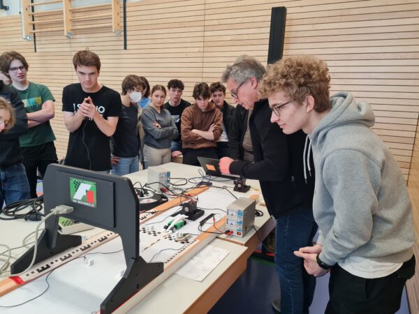 Three, two, one... Go for Gold Team Recoil Racing! - Academic and Startups