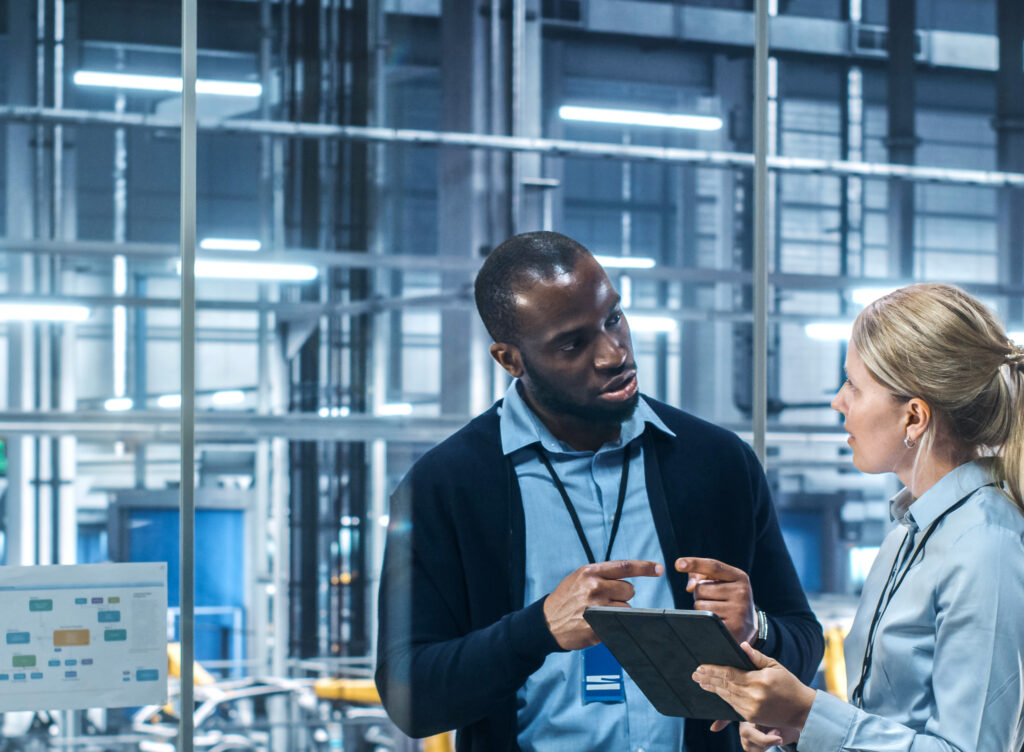 🔊 What challenges manufacturers are facing today? - Teamcenter