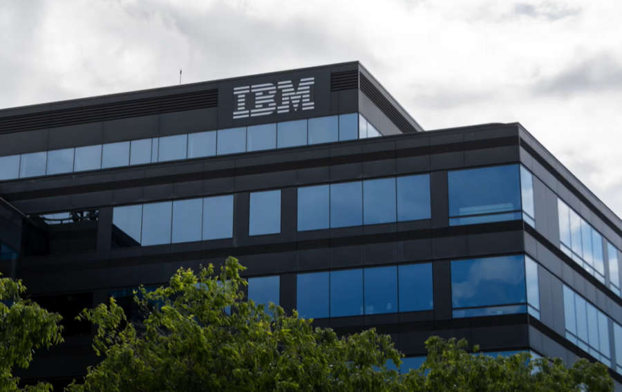 SysML v2 - Siemens teams up with IBM