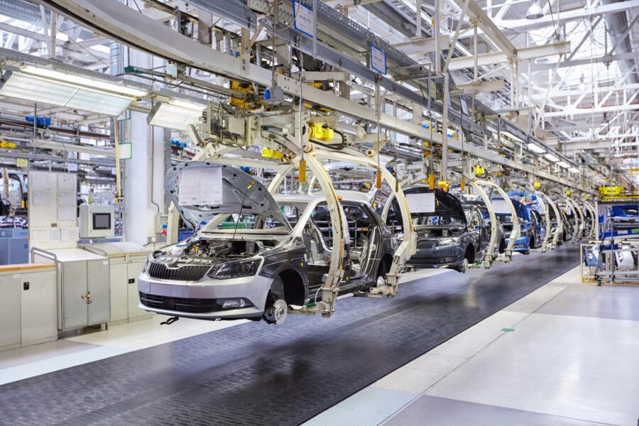 Digital manufacturing for the automotive industry