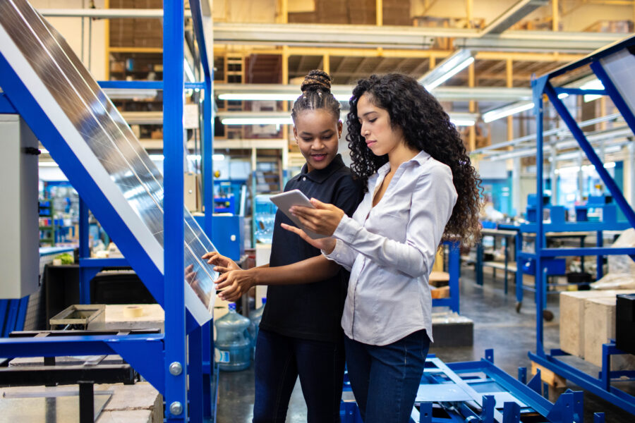 Key industrial IoT solutions empowered by Insights Hub - Insights Hub
