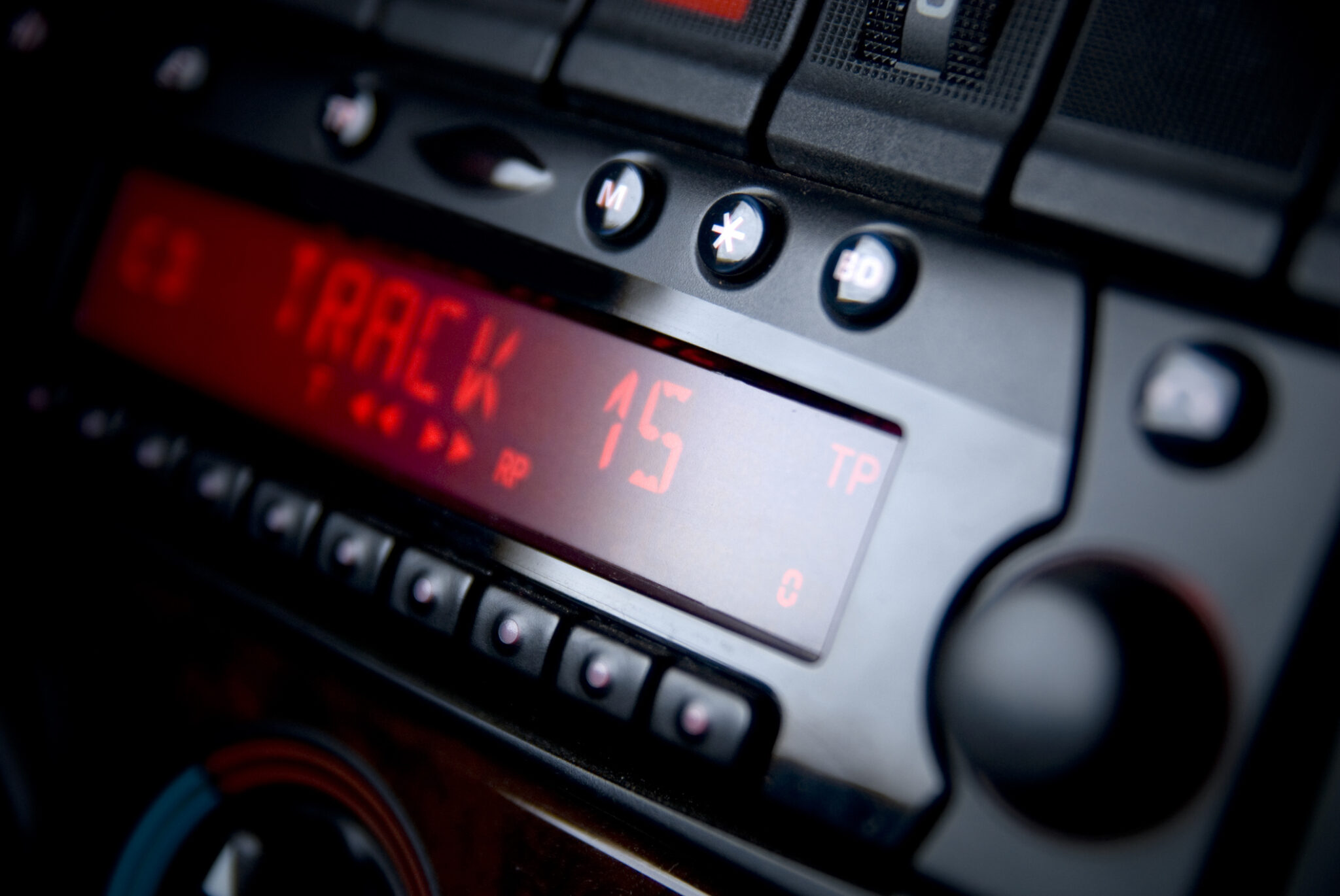 Enabling sound design through more accurate industrial vibro-acoustic ...