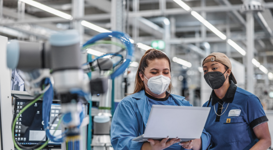 Enabling Digital Collaboration in Process Simulation